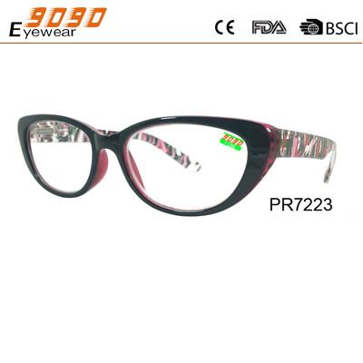 China Hot sale style of reading glasses with plastic frame ,printe the patterns in the temple for sale