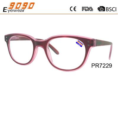 China Fashionable reading glasses with plastic frame ,suitable for women and men for sale