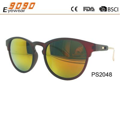 China Sunglasses in fashionable design,made of plastic ,suitable for men and women for sale