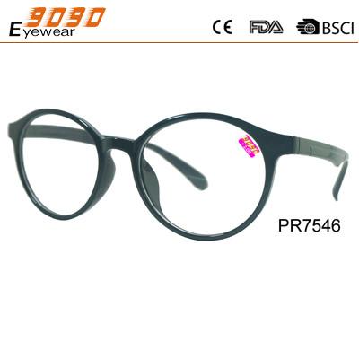China Vidrios de lectura de la moda que seleccionan con el marco plástico, conveniente clásicos para las mujeres y los hombres en venta