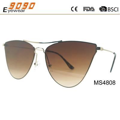 China 2018 gafas de sol calientes del estilo de la venta con el marco metálico, convenientes para los hombres y las mujeres en venta
