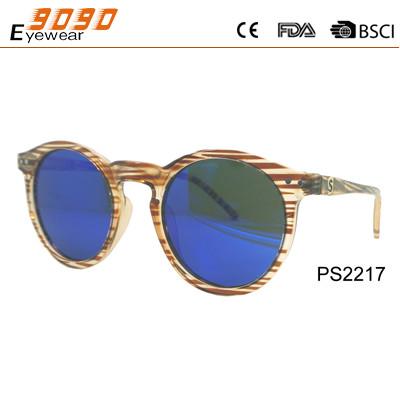 China Gafas de sol de moda del temperamento retro de los hombres y de las mujeres, lente ULTRAVIOLETA de 400 protecciones en venta