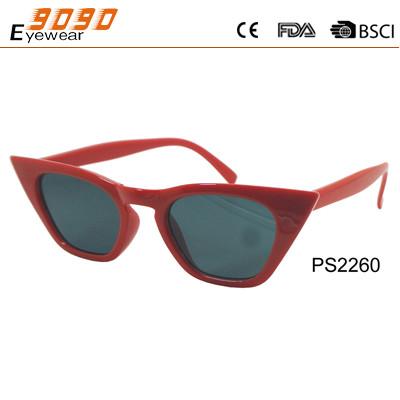 China Las gafas de sol plásticas de moda de la señora con la protección ULTRAVIOLETA lens.as del 100% un regalo para la novia en venta