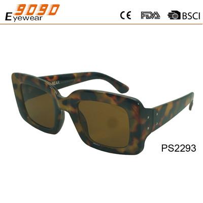 China 2018 gafas de sol de la moda con la lente ULTRAVIOLETA de la protección del 100%, el marco del retangle, convenientes marrones para los hombres y las mujeres en venta