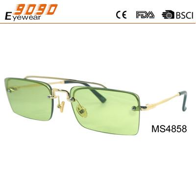 China Nuevas gafas de sol de la forma del rectángulo del estilo hechas del metal, con el color claro, conveniente para la muchacha en venta