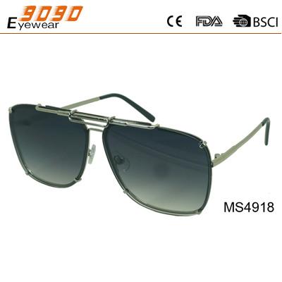 China metal 2018 de la moda del rectángulo con la lente ULTRAVIOLETA de la protección del 100%, conveniente para los hombres y las mujeres en venta