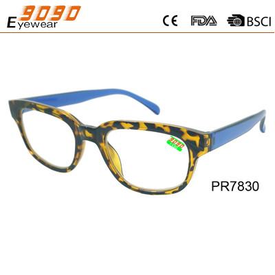 China Vidrios de lectura plásticos del nuevo del estilo de la moda color del precio competitivo, bisagra plástica en venta