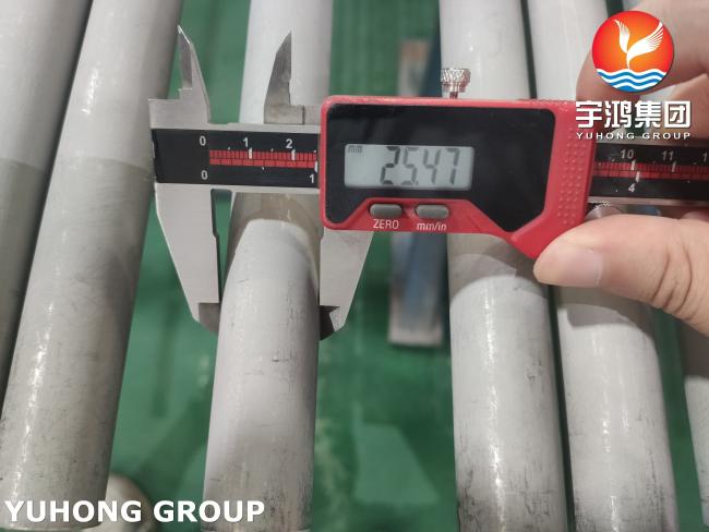 Stainless Steel ASTM A213 TP316 Heat Exchanger Tubes in manufacturing facility