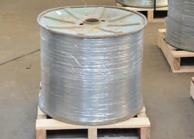 Cina fili di acciaio trafilato duro ad alto tenore di carbonio di 60# 65# 70# SWRH72A 77A 82A 0.60mm - 3.70mm in vendita