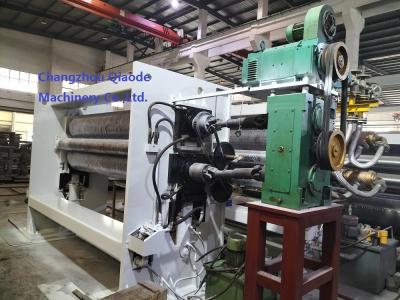 Chine Machine gravante en refief de tissu non-tissé de l'acier allié 430×2420 à vendre