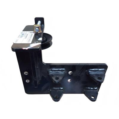 China Integrated welded AC compressor mount bracket SZ915000703 with pre-installed belt idler pulley for sale
