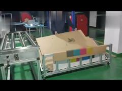 UMA impressora a jato de tinta Control System Use da PASSAGEM I3200 para a impressora de alta velocidade da garrafa de vinho