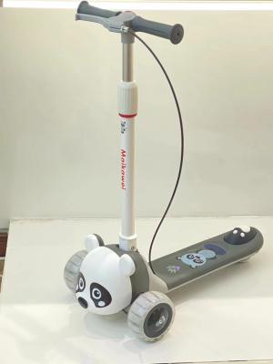 Cina Scooter leggero per bambini con 3 ruote con luce a led Eco-friendly in vendita