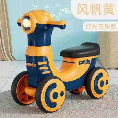 中国 CE ファッショナブル 1-3歳 子供 車に乗る 四輪 バランスバイク 販売のため