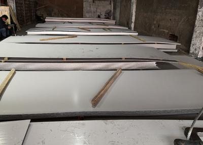 China Warmgewalste 304 Hairline Oppervlakte 0.34.5mm van het Roestvrij staalblad Dikte Te koop