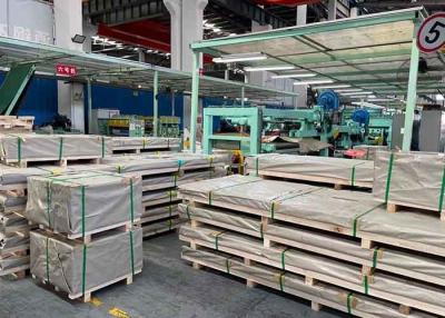 中国 JIS SUS316Lは特定のサイズにカットされた精密ステンレス鋼 シートを冷間圧延した 販売のため