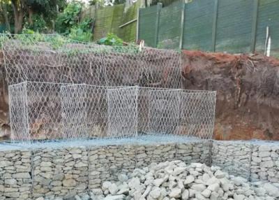 China Hexagonale gaten Gabion wanddraad gaas warm gedompeld gegalvaniseerd / PVC bedekt for sale