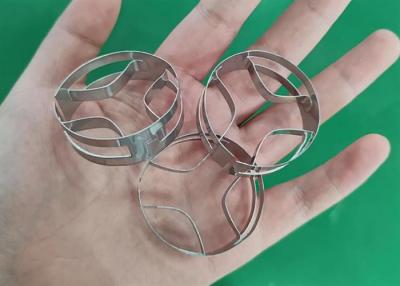 Cina 38*38*0,5 mm Pall Ring Metal Tower Packing per la distillazione a torre in vendita
