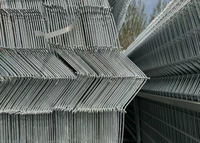China Triangle Fence Panel. Galvaniseerd staal, makkelijk te installeren. Te koop