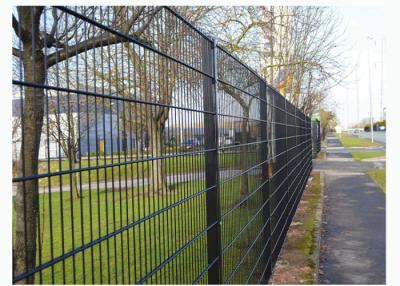 China Mesh 25 Mm X 25 Mm Double Wire Loop Fence Metal Welded Wire Mesh for sale