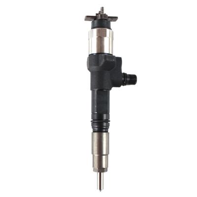 China OEM 095000-6800 Fuel Injector for Kubota V3800DI Engine for sale