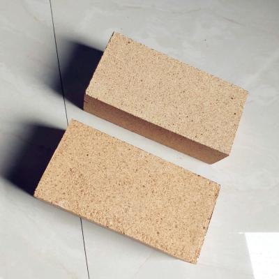 Cina Standard internazionale 230x114x65mm SK34 mattoni da fuoco con 48-58% di SiO2 in vendita