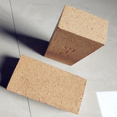Cina Standard internazionale 230x114x65mm SK34 mattoni da fuoco con 48-58% di SiO2 in vendita