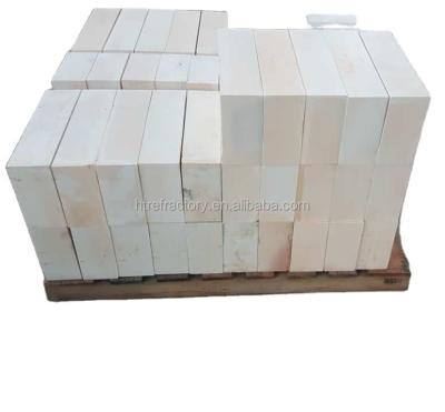 China SiC Content of 0% AZS 33 Electric Smelting Zirconia-Corundum Product for Glass Kiln for sale