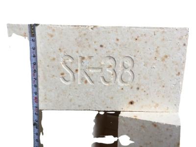 Cina SK32 SK33 SK34 SK38 mattoni in argilla per il forno a coke Densità di massa di 1,9-2,2 g/cm3 e buono in vendita