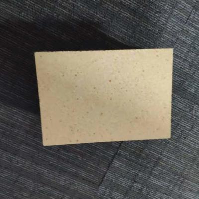 Cina Contenuto di Al2O3 % 48-85 Blocco a buco cavo per forno a rulli in ceramica proveniente da Henan Refractory in vendita