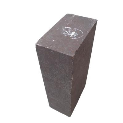 Cina Magnesia calcio mattoni utilizzati nel forno con refrattaria comune e contenuto di CaO 0,34% in vendita