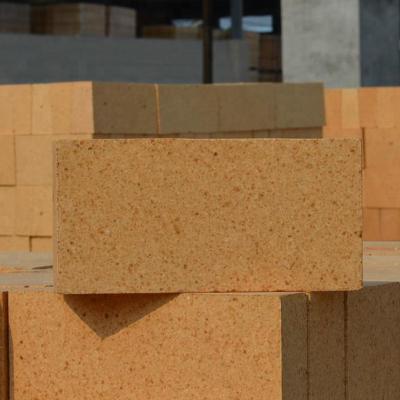 China Tunnel Kiln Fireclay Bricks with Customer Requirements in Mind and CaO Content of 0.1% for sale