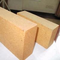 China Curved-Fire-Brick Firebrick Fire Clay Brick Composition with 1580° Refractoriness for sale