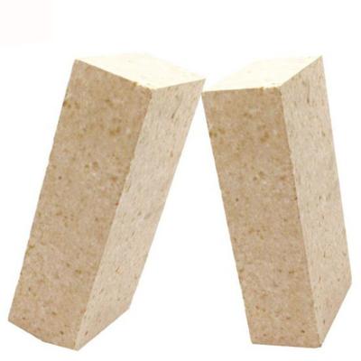 Cina Alta refrattariezza Chamotte Brick Checker Diverse forme 0,1% Contenuto di MgO in vendita