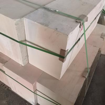 Cina Contenuto di SiC % 1,2-1,4% Blocco refrattarie di mattoni Azs per forno a finitura di vetro contenitore in vendita