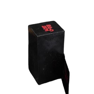 Cina Top- 85% contenuto di magnesia basso contenuto di allumina magnesia mattoni di carbonio per forni ad arco elettrico in vendita