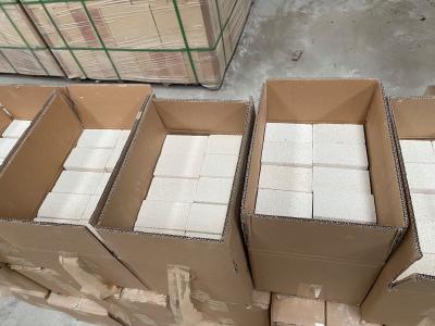 中国 ISO9001 認証のあるマルライト隔熱レンガ MgO 含有量 % 国際標準 販売のため