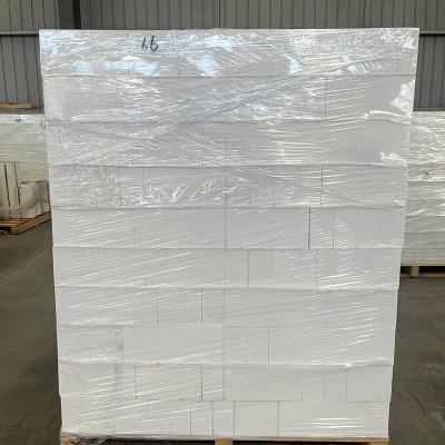 中国 軽量アルミナホールボールブロック 低CaO含量0%と高SiO2含量0.15-15% 販売のため