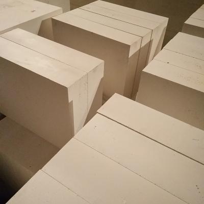 Cina Fabbricazione di mattoni per forni di vetro refrattari a zircone e corindone con certificato ISO9001 in vendita
