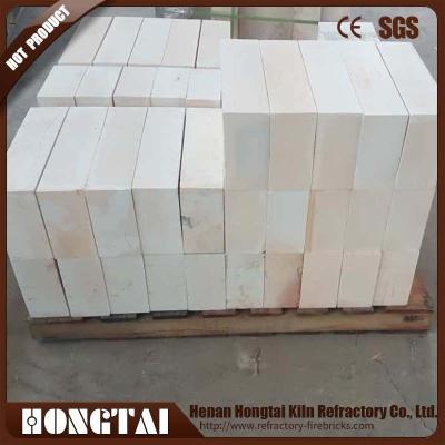 Cina Fabbricazione di mattoni per forni di vetro refrattari a zircone e corindone con certificato ISO9001 in vendita
