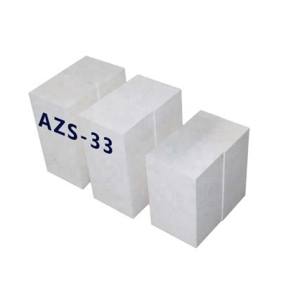 China Zirkoniumcorundum baksteen voor glazen ovens met 45% Al2O3-gehalte en rechtstreekse levering Te koop
