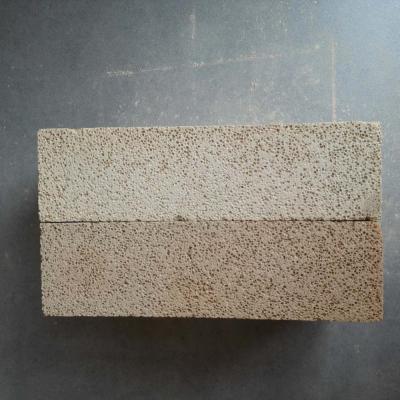 Cina Isolamento Alto Alumina Poli mattoni con 0,8 densità di massa e refrattaria comune in vendita