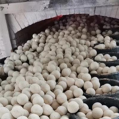 China Esferas de suportes de desicante alcalino com 30% de SiO2 e 1,0% de CaO à venda
