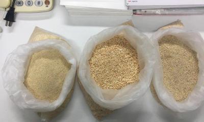 Cina AZS Massa di rampa di zirconia corindone per forno di fusione del vetro 3,45 g/cm3 Densità di massa in vendita