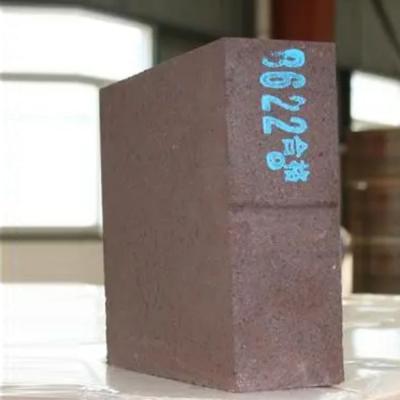 Cina Contenuto di CrO personalizzato 88% Magnesia Ferro Spinel mattoni per forno rotativo di cemento in vendita