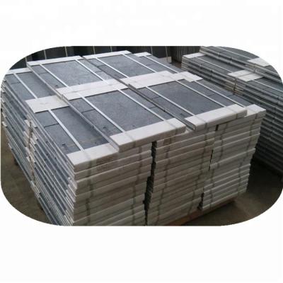 China Manufacture of Silicon Carbide Refractory Plate High Temperature Heating Element Spiral Sic Ceramic Block for sale