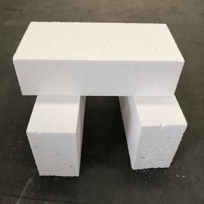Cina Refractory Isolating High Alumina Hollow Ball Porosint Brick con cemento di allumina in vendita