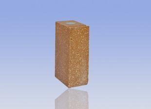Cina Servizio professionale di lavorazione di foratura per mattoni refrattari di magnesia alumina spinel in vendita