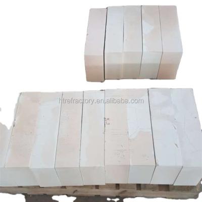 China 10,2-1,4% SiC-gehalte Antizuur Alumina Azs Zirconia Corundum Keramische baksteen Voor temperatuur vuurvaste bekleding In ovens Te koop