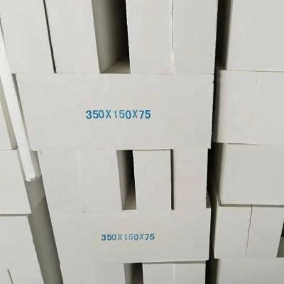 中国 カスタマイズされたサイズ98 SiO2 シリシア火のレンガ 炉 コークオーブンのためのシリシア火熱性レンガ グラス ホワイトポニー 産業炉 販売のため